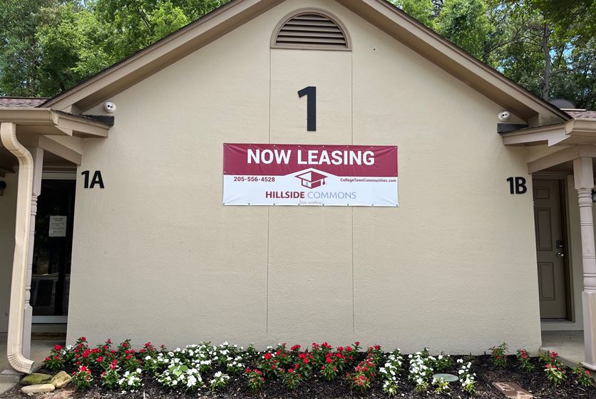 Hillside Commons in Tuscaloosa, Alabama - ApartmentsForLegends